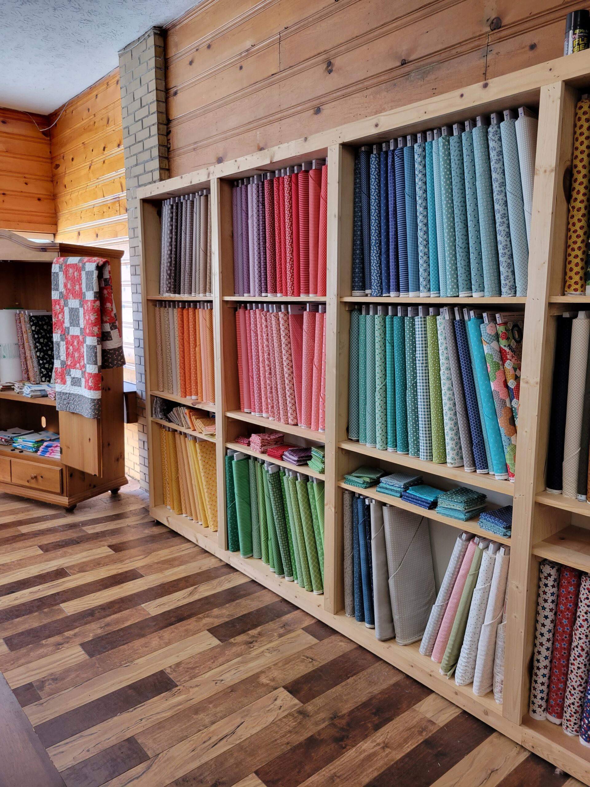 Alpha to Omega Quilting {Jefferson, OH} - Local Quilt Shop Contest